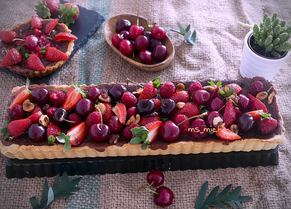 Tarte au chocolat et fruits rouges – Michka's Kitchen